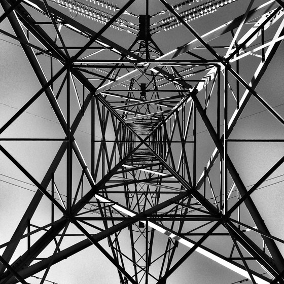 30 Great iPhone Photos That Use Central Composition