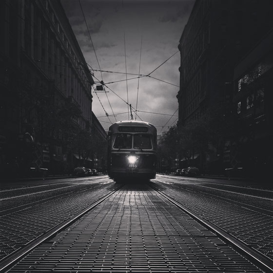 How Jason Peterson Takes Incredible BW iPhone Street Photos