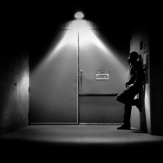 How To Create Intriguing Shadow Photos With Your iPhone