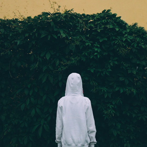 How To Create Mystery & Intrigue In Your iPhone Photos