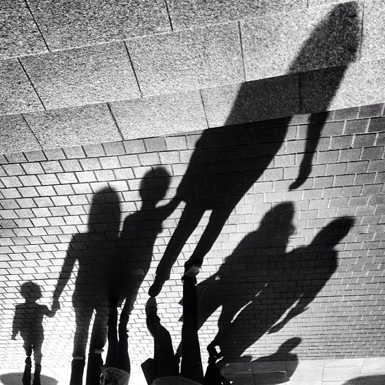 12 Examples of Using Shadows in iPhone Photography
